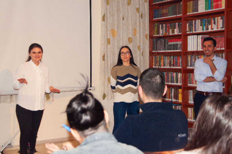 TRAJNIMI DY-DITOR PËR INTELIGJENCËN EMOCIONALE - Akropoliri.al